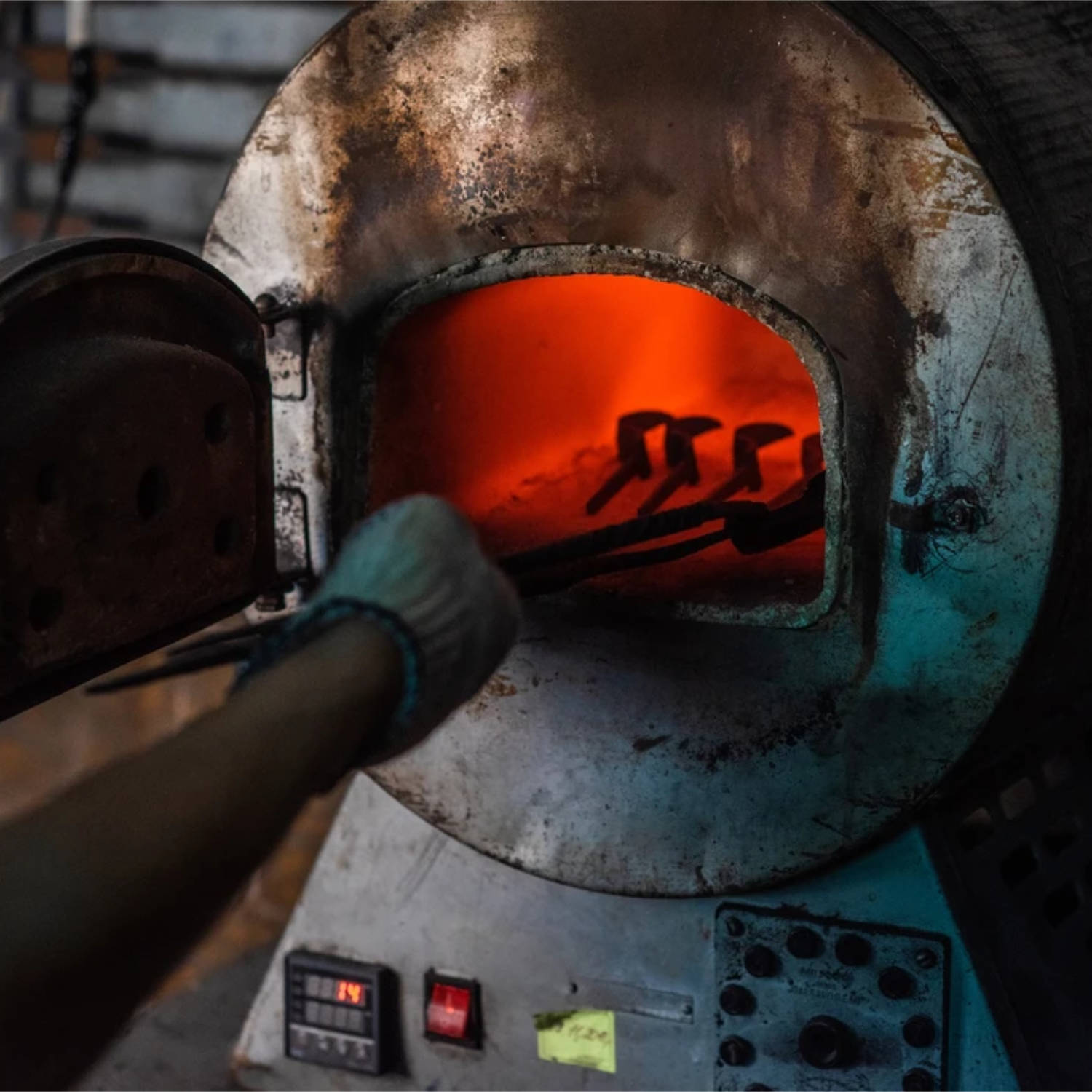 Stryi - The Spoon Crank