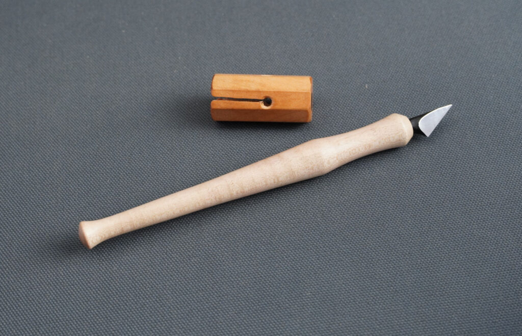 The Kolrosing Knife – Blade 1.1 – The Spoon Crank