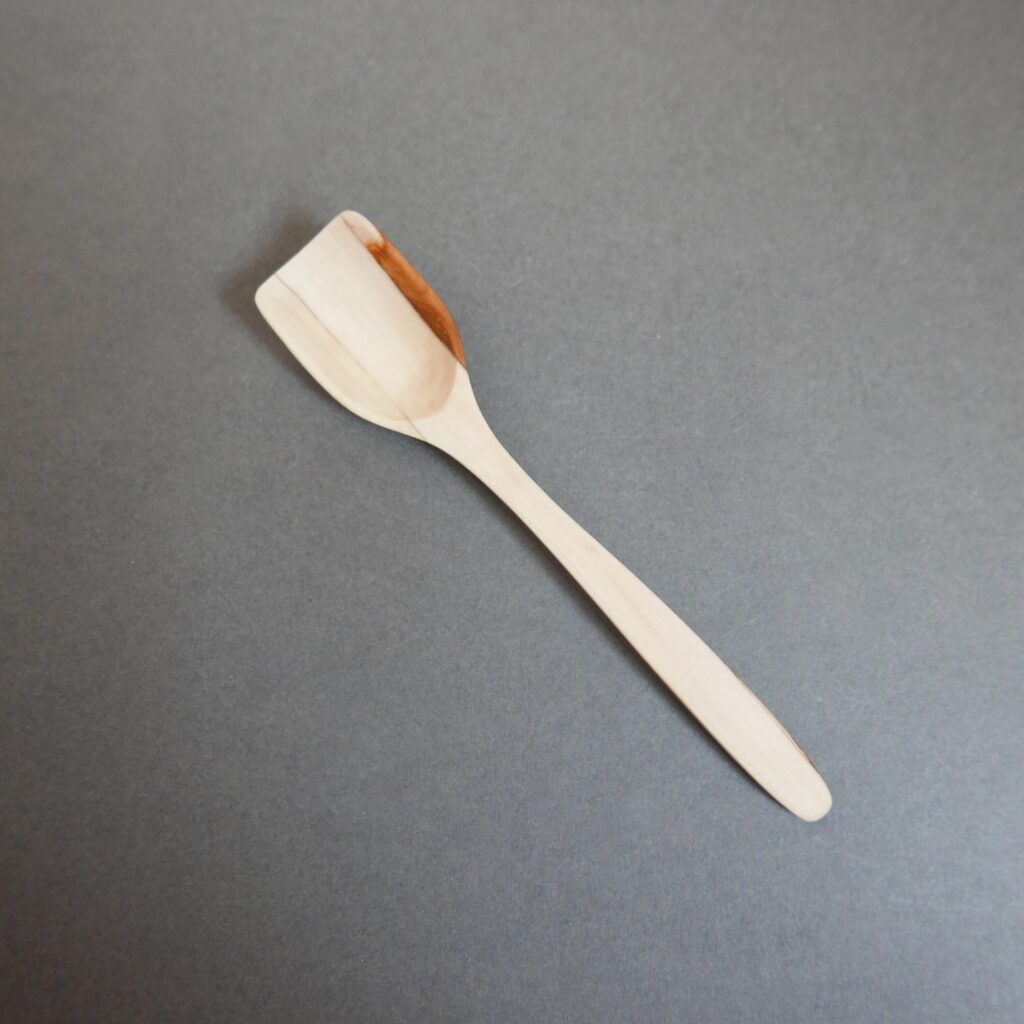 Apple wood hand carved spoon – The Spoon Crank