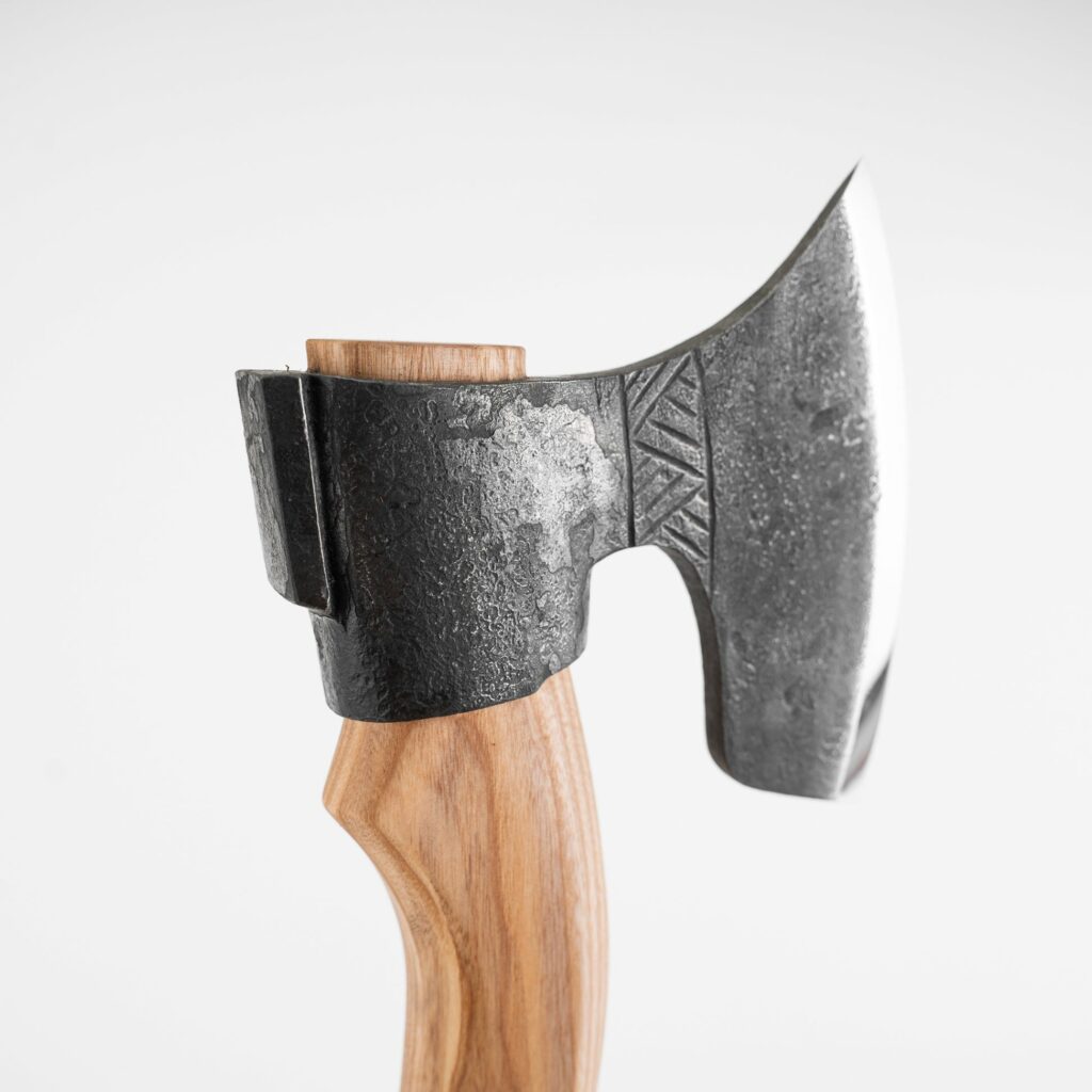Carpenter Hatchet Axe - The Spoon Crank