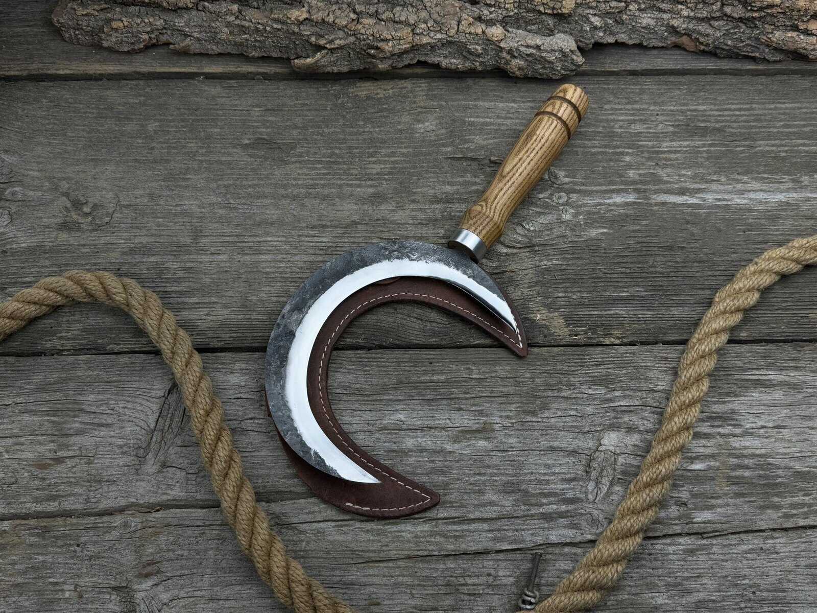 Hand-Forged Athame Ritual Witch Sickle, ⌀16.5 cm (6.5 inches) – The ...