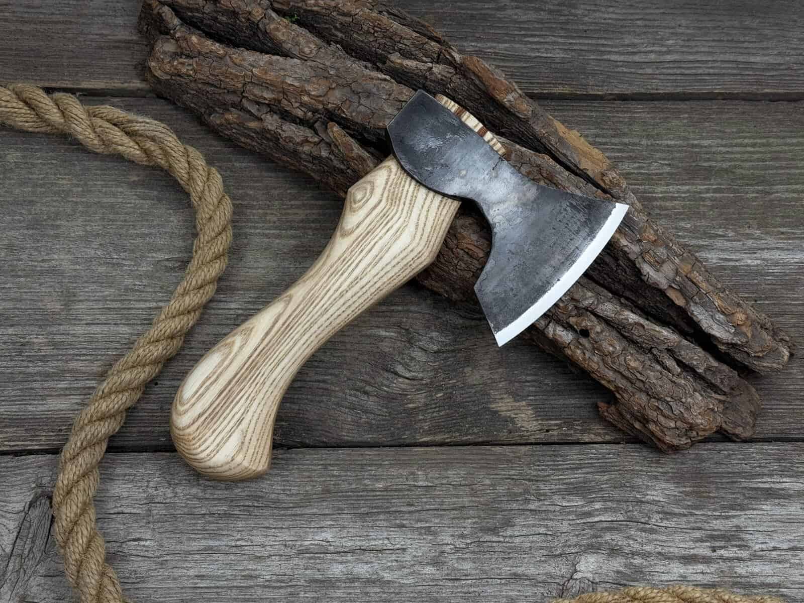 Small Carving Axe with Belt Loop, 0.47 kg (1 lb) – The Spoon Crank